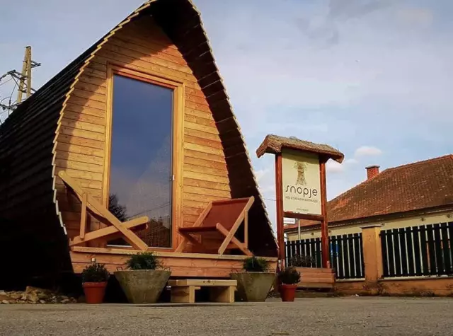 Kvalitetne glamping hiške Slovenija - SNOPJE D.O.O.