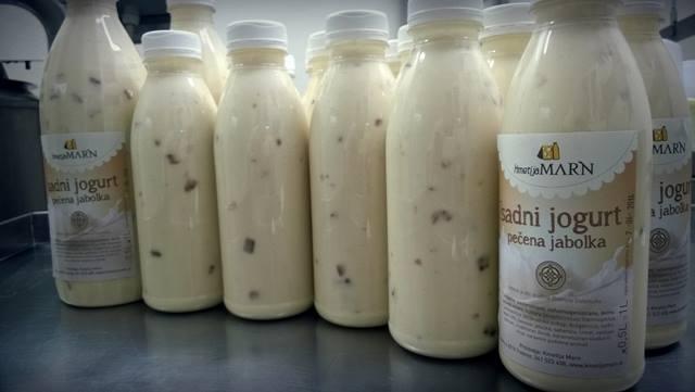 Domače mleko in mlečni izdelki Dolenjska - Kmetija Marn