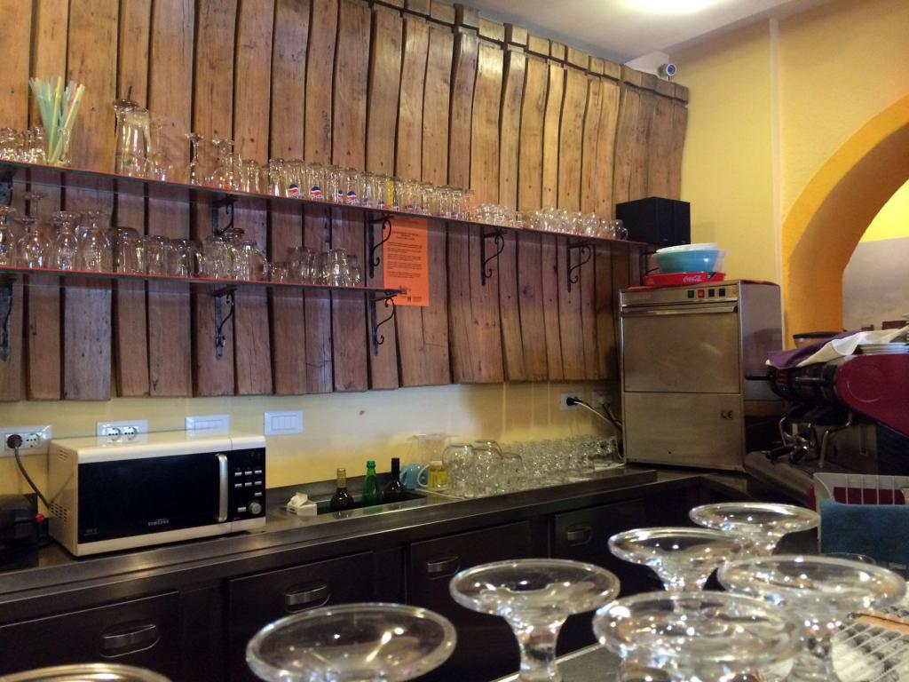 Portorose hostel rental - Europa Hostel Portorož